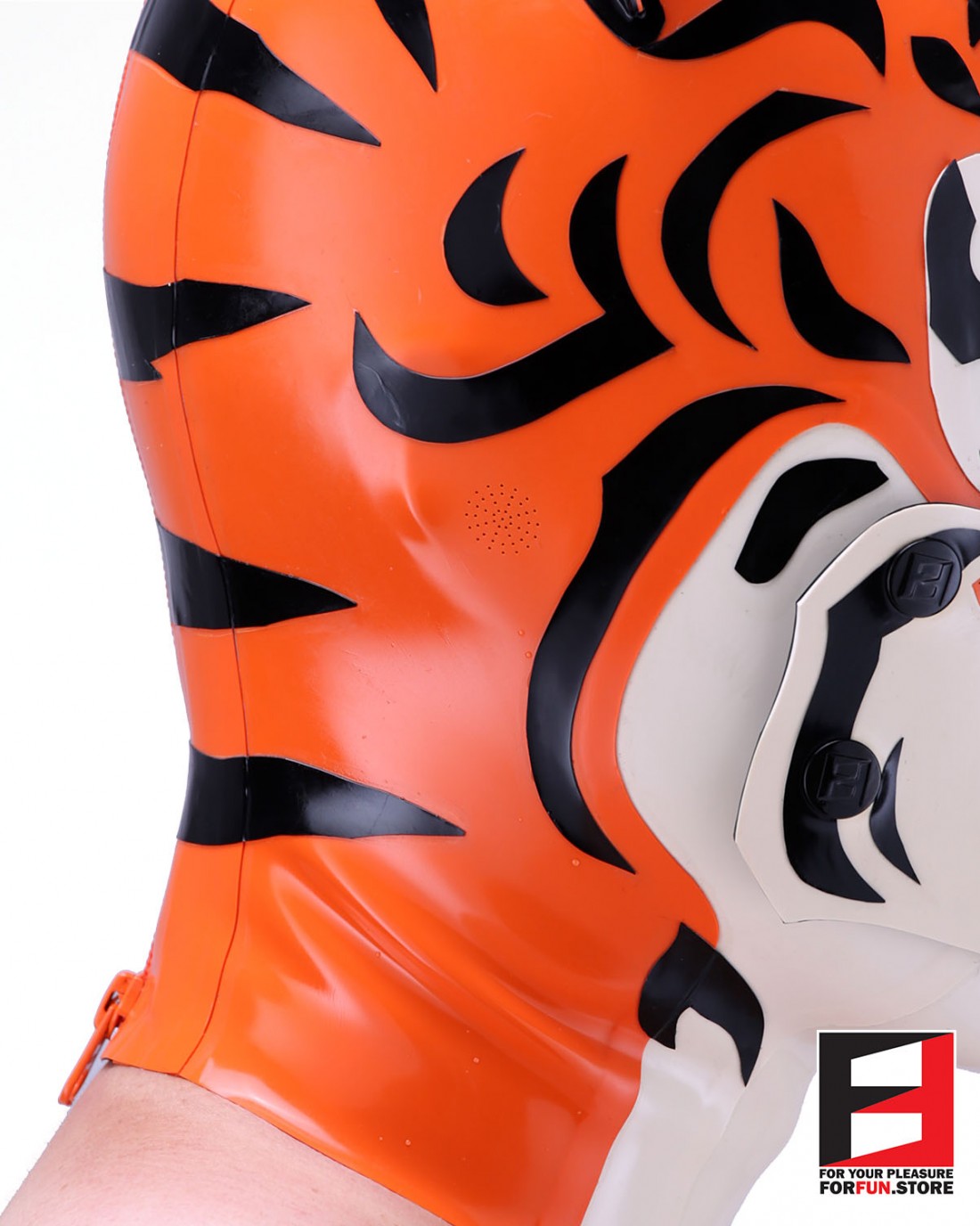 LATEX TIGER MASK FOR YOUR PLEASURE : FORFUN