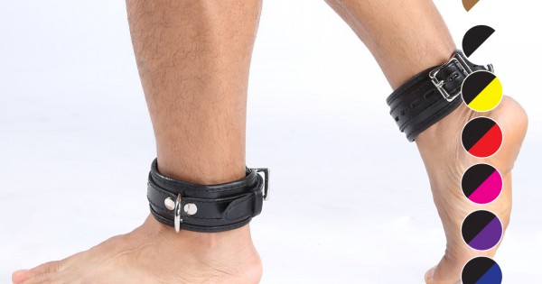 LEATHER ANKLES FOR YOUR PLEASURE : FORFUN