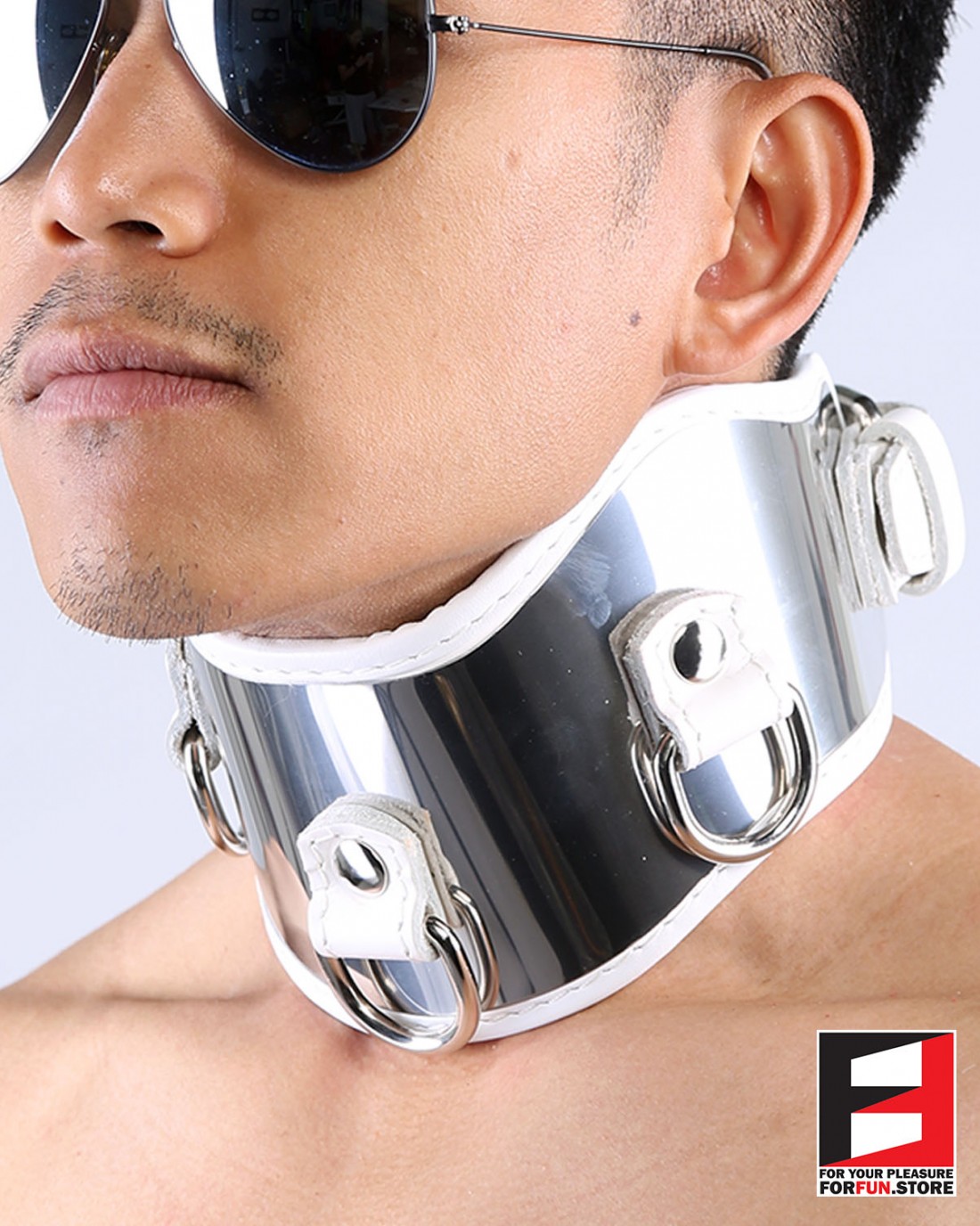 LEATHER WITH STAINLESS STEEL POSTURE COLLAR FOR YOUR PLEASURE : FORFUN