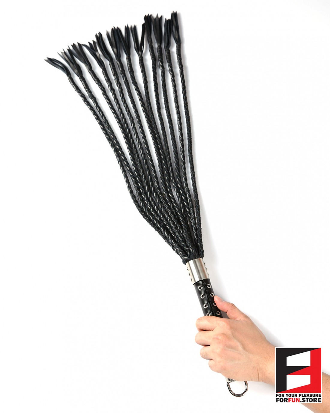 LEATHER WHIPS FOR YOUR PLEASURE : FORFUN