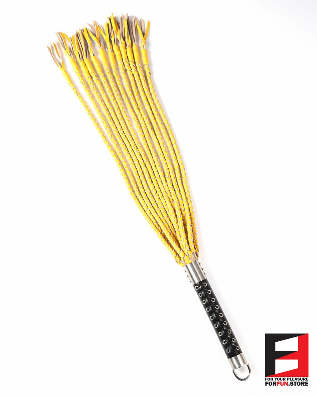 LEATHER WHIPS FOR YOUR PLEASURE : FORFUN